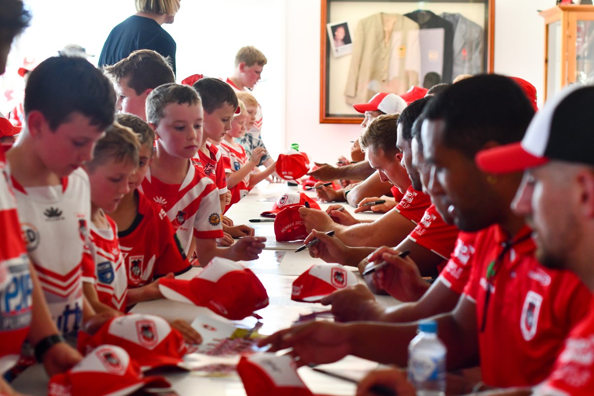 Gallery: Dragons out and about in Mudgee | Dragons