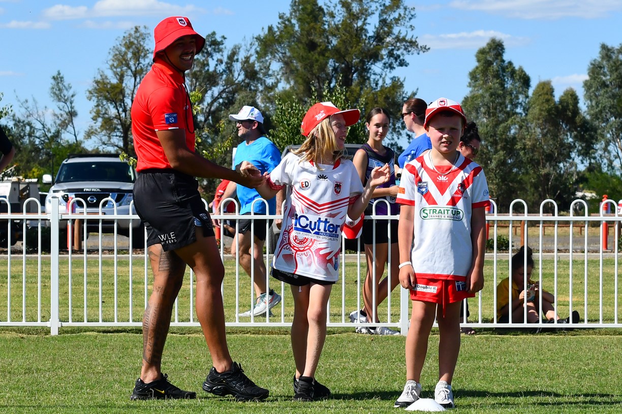 Gallery: Dragons out and about in Mudgee | Dragons