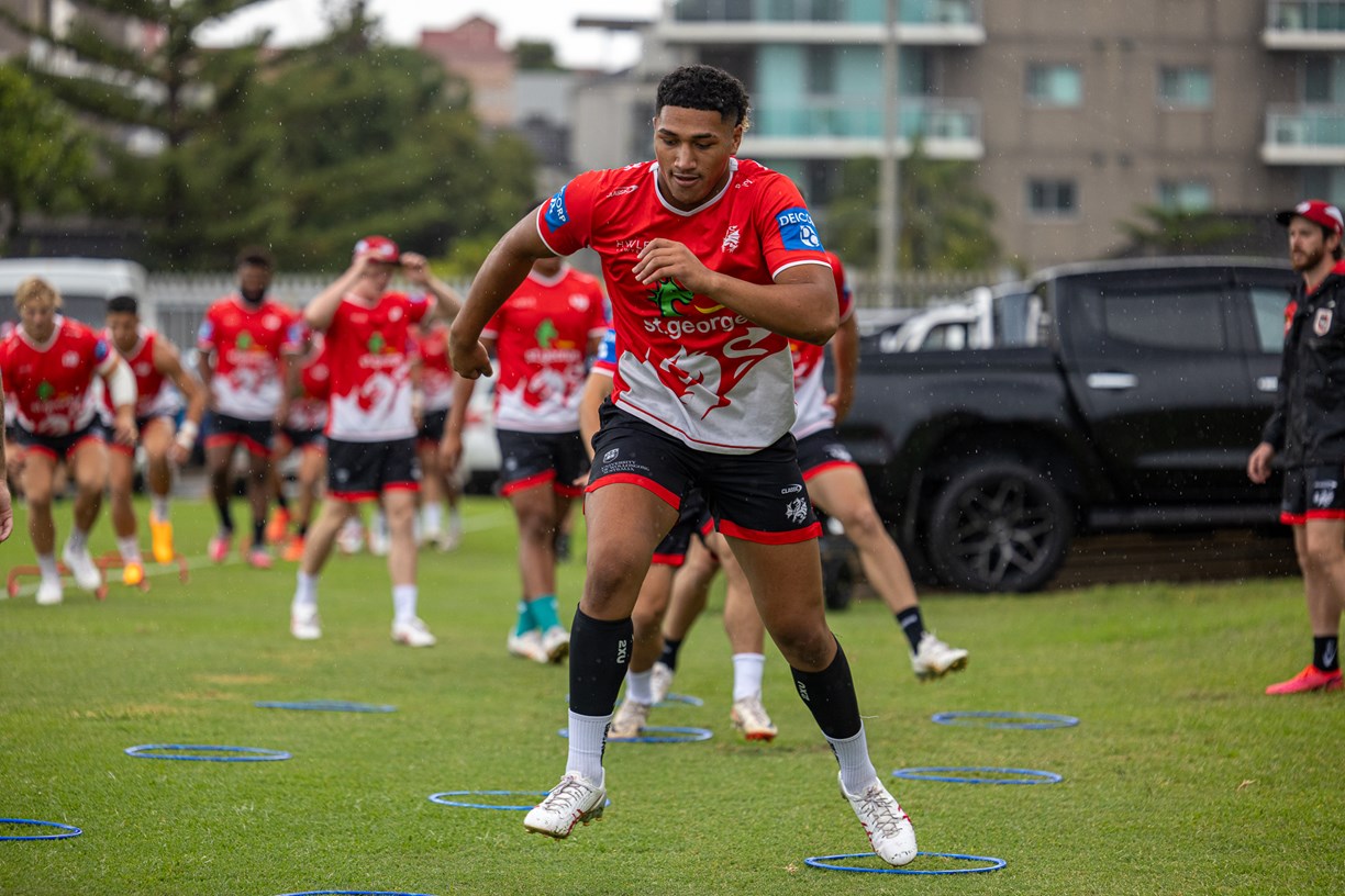 Squad straight back to work for season 2024 | Dragons