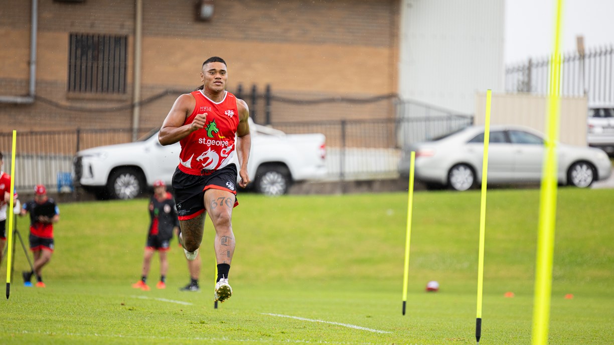 Squad straight back to work for season 2024 | Dragons