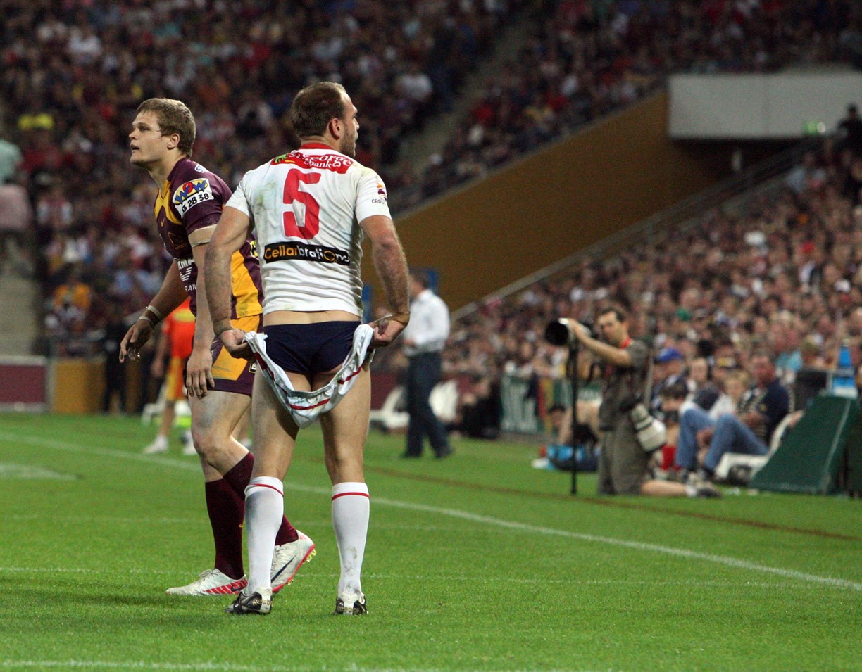 Jason Nightingale's Career Gallery | Dragons